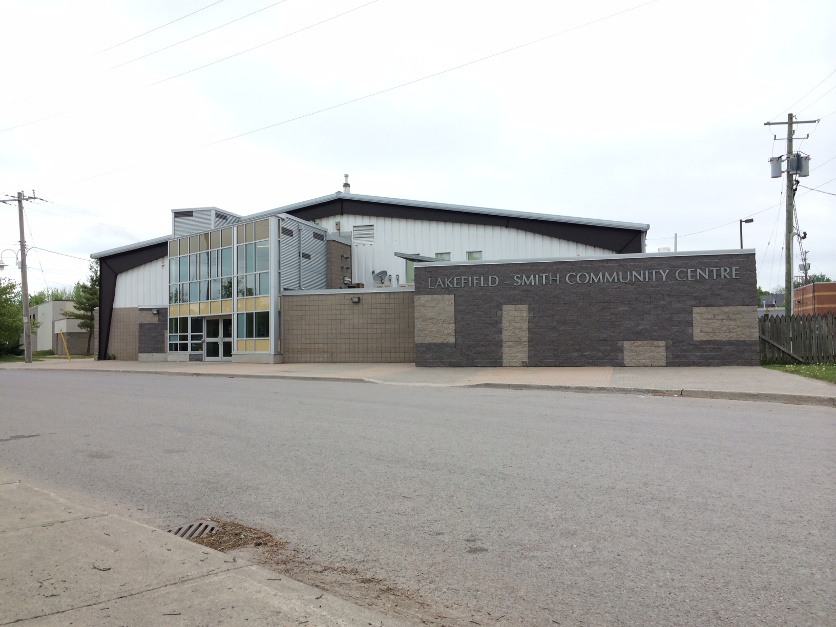 ‘Raising the Roof’ of the Lakefield-Smith Community Centre – Cottage ...